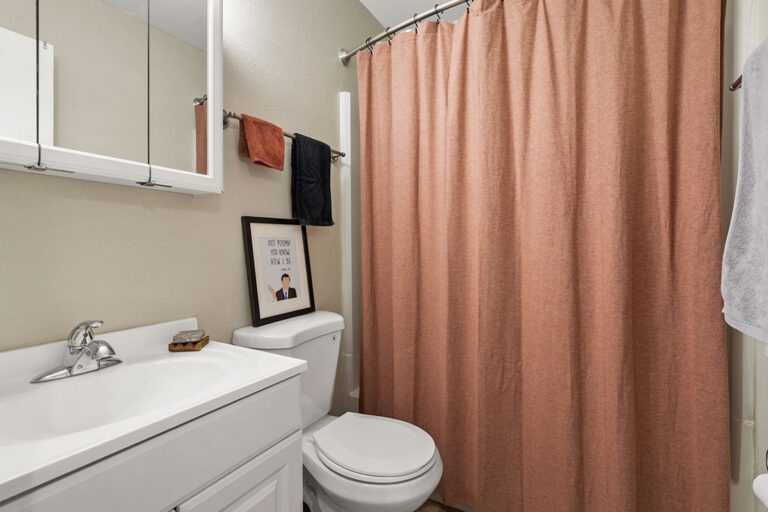Highpointe | At Home Apartments of Kansas City